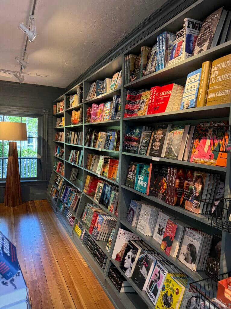 Discover Unique Reads at Perkins Cove Bookshop